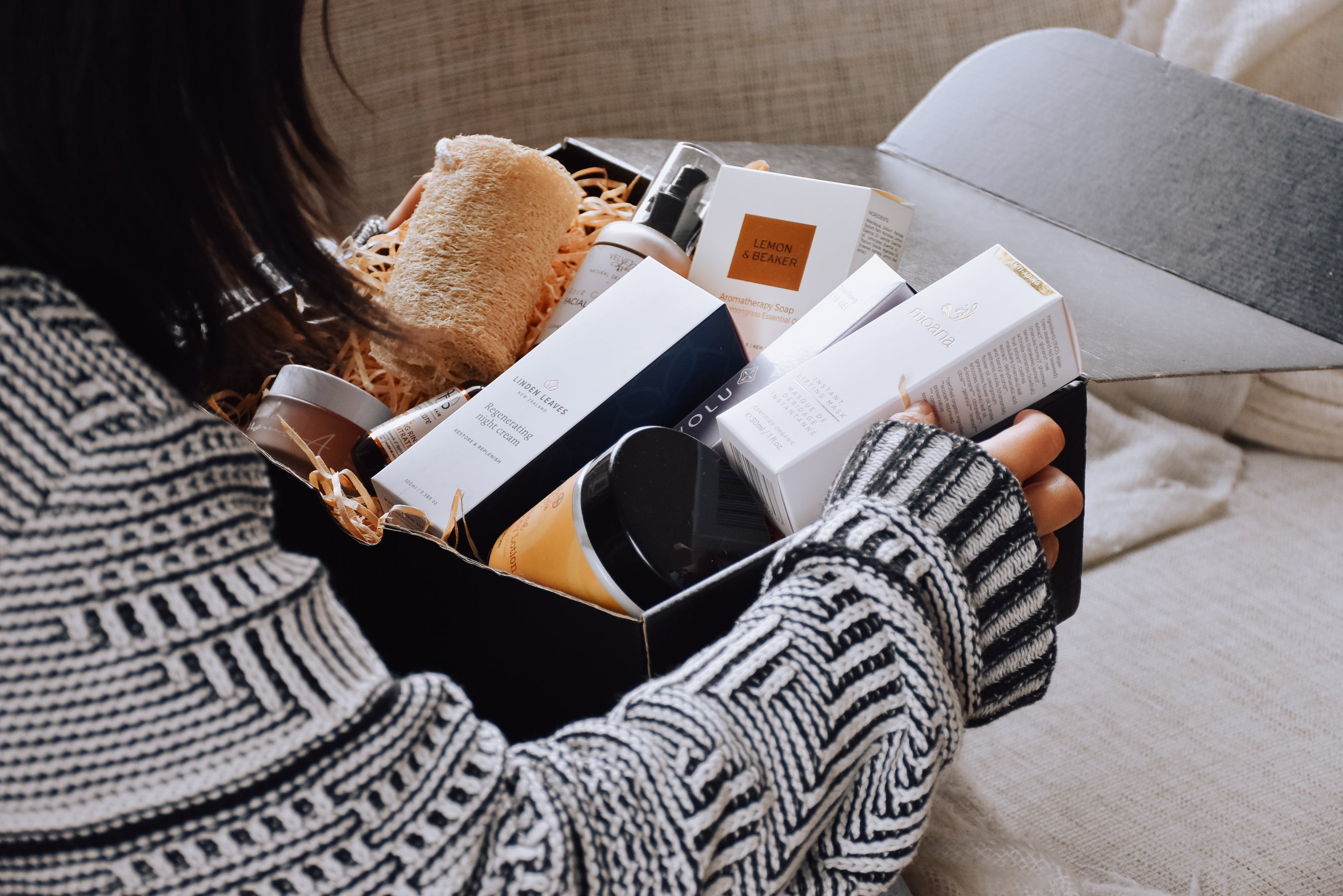 The Mystery Box Subscription – MyTreat.co.nz